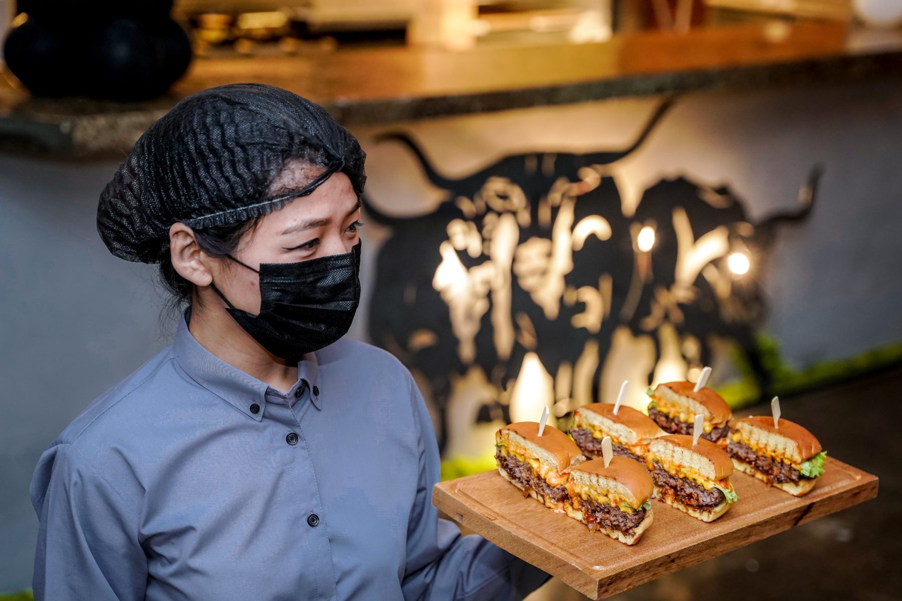 Best Steak Restaurant in Abu Dhabi | Gallery Steak Chef